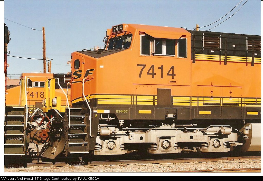 Two brand new GEVO's BNSF 7414 and 7418 BNSF Fuel pits.